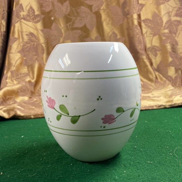 Inarco | Accents | Inarco Decorative Flower Vase | Poshmark